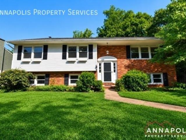 4 Br, 3 bath, Single Family 127 Riverview Avenue