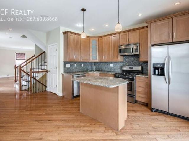 4 Br, 3 bath, Single Family 1247 S 19th Street