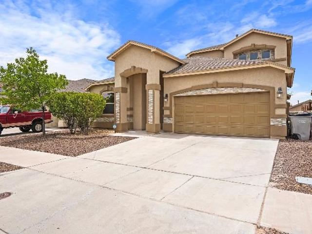 4 Br, 3 bath, Single Family 12540 Arrow Weed Dr