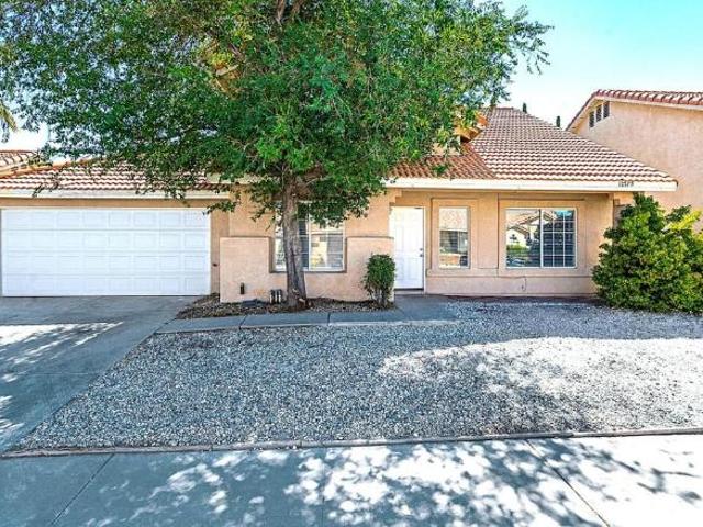 4 Br, 3 bath, Single Family 12579 Santa Fe Trail