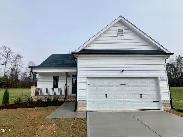4 Br, 3 bath, Single Family 130 Henhouse Court
