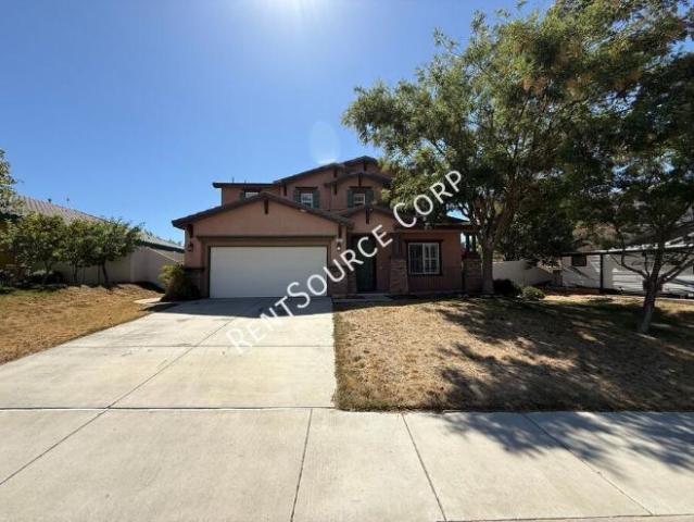 5 Br, 3 bath, Single Family 1311 Ponderosa Dr
