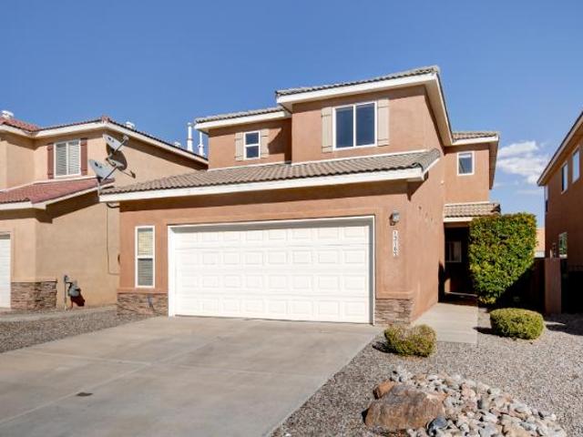 4 Br, 3 bath, Single Family 1316 Bernardo Ct NE