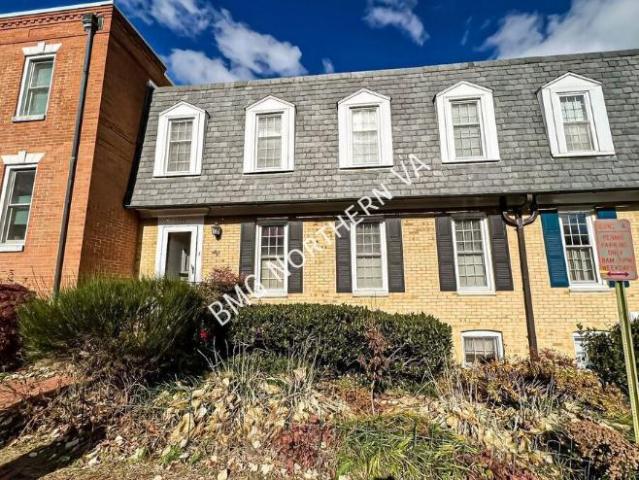 4 Br, 3 bath, Single Family 1325 N Lynnbrook Dr