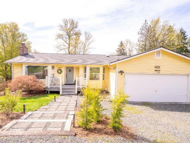 4 Br, 3 bath, Single Family 13517 246th Avenue Southeast