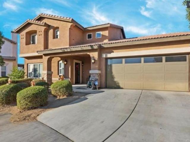 4 Br, 3 bath, Single Family 13558 Deluvina Ct