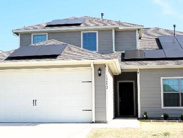 4 Br, 3 bath, Single Family 13832 Musselshell Dr