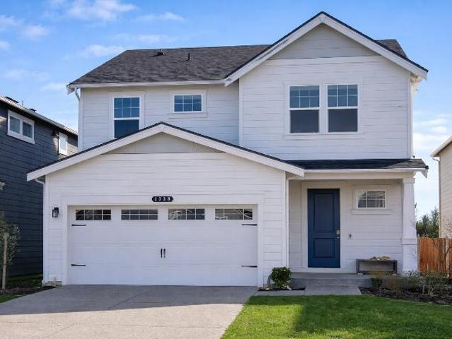 4 Br, 3 bath, Single Family 1388 SW Pendleton Way