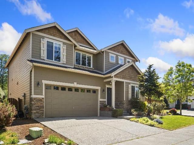 4 Br, 3 bath, Single Family 13909 15th Pl W