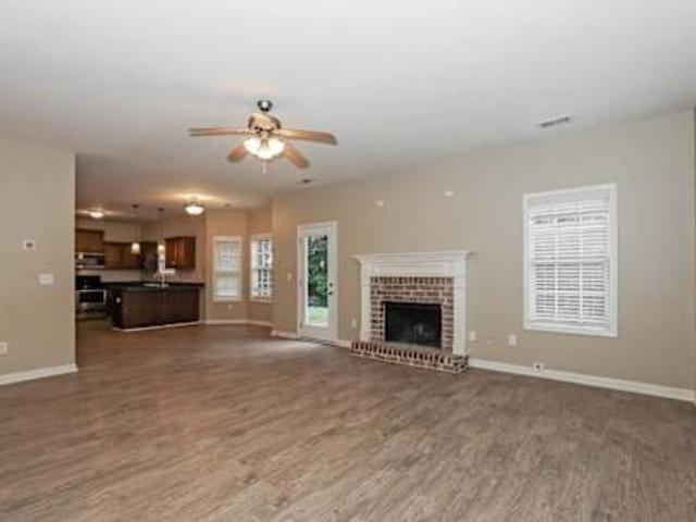 4 Br, 3 bath, Single Family 2427 N 36th St