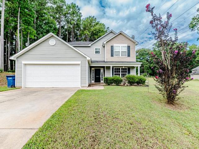 4 Br, 3 bath, Single Family 2441 Westgate Dr