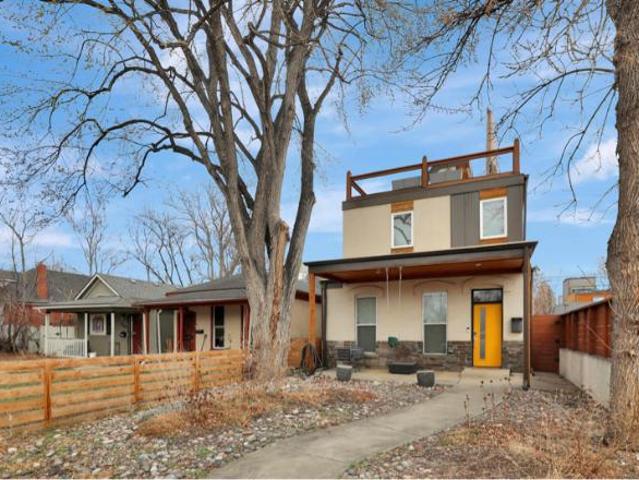 4 Br, 3 bath, Single Family 2520 N Lafayette St