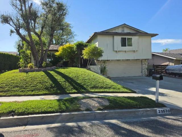 4 Br, 3 bath, Single Family 25539 Mountain Pass Rd