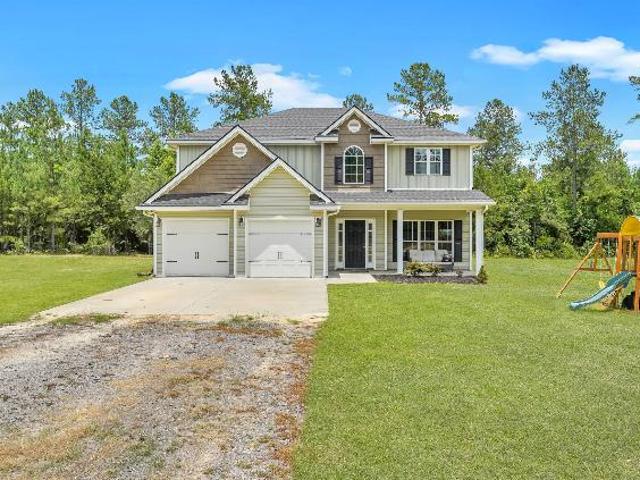 4 Br, 3 bath, Single Family 2560 Old Macon Darien Road