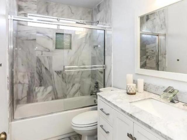4 Br, 3 bath, Single Family 25961 Eshelman Ave