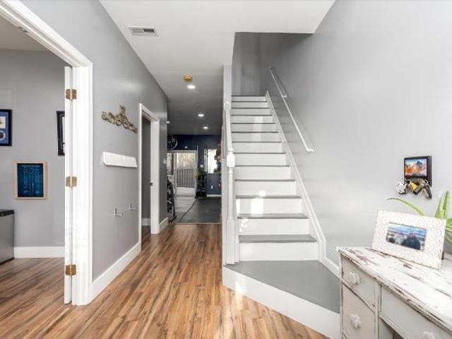 4 Br, 3 bath, Single Family 2605 Brown Alder Ct