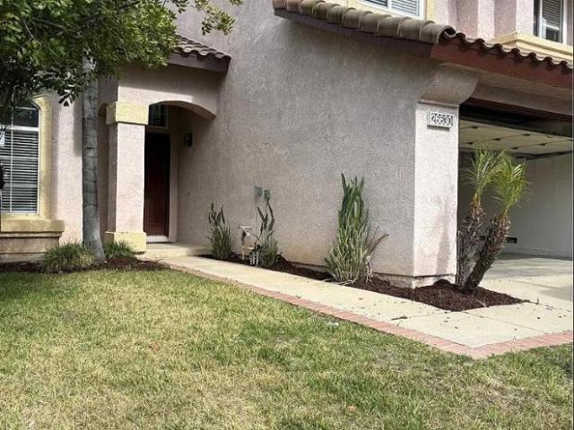 4 Br, 3 bath, Single Family 26630 Black Horse Cir