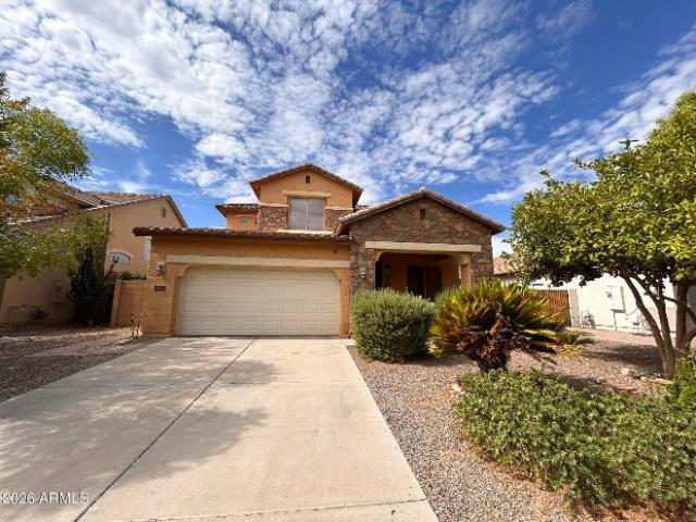 4 Br, 3 bath, Single Family 2692 E Vermont Court
