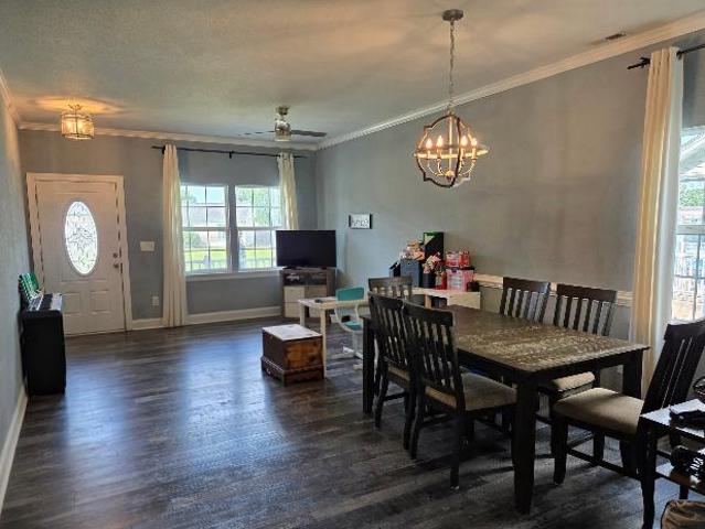 4 Br, 3 bath, Single Family 2716 Gilmerton Rd