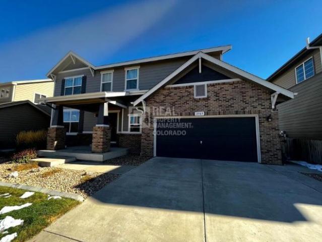 4 Br, 3 bath, Single Family 2905 Blue Acona Way