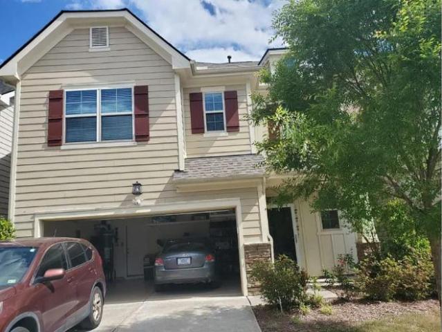 4 Br, 3 bath, Single Family 202 Begen St