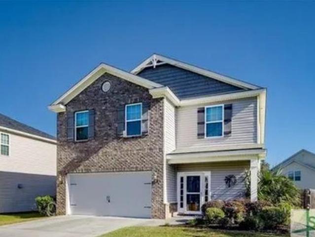 4 Br, 3 bath, Single Family 20 Club House Dr