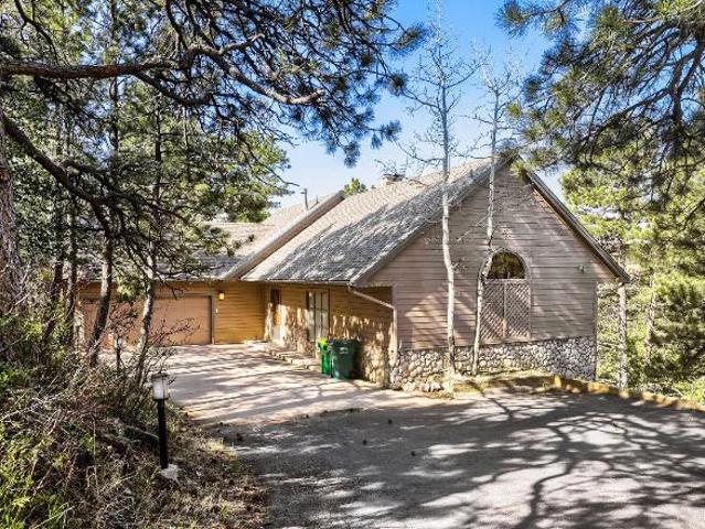 4 Br, 3 bath, Single Family 21648 Mountsfield Drive