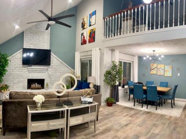 4 Br, 3 bath, Single Family 22107 Deville Dr