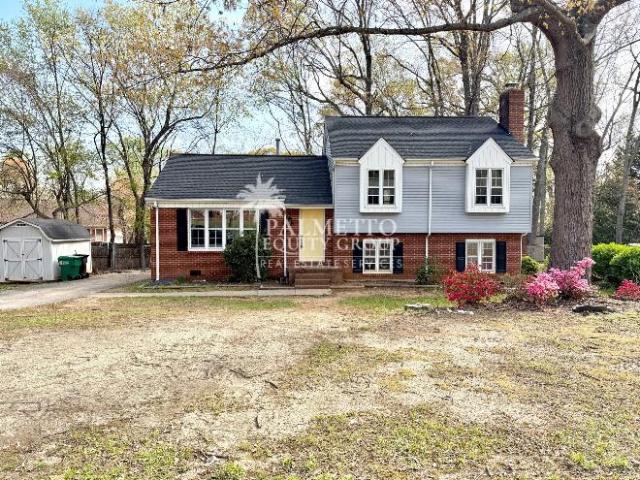4 Br, 3 bath, Single Family 2210 Waynick St