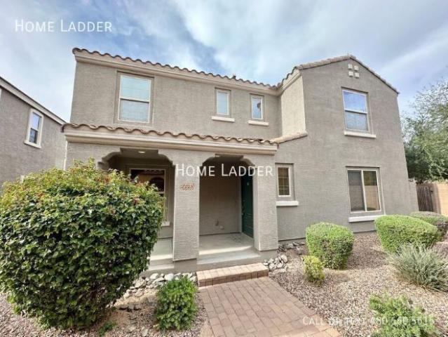4 Br, 3 bath, Single Family 2223 S Buckaroo Trl