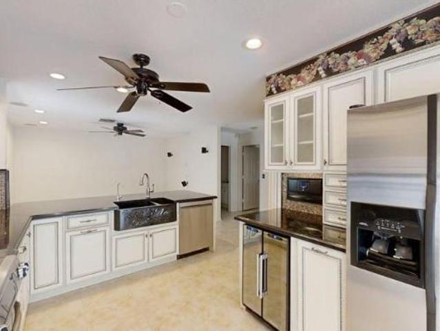 4 Br, 3 bath, Single Family 23330 La Vida Way