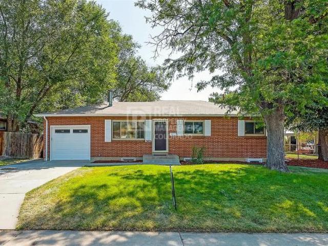 4 Br, 3 bath, Single Family 3426 S Wolff St