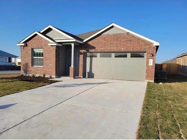 4 Br, 3 bath, Single Family 344 Escondido Cir