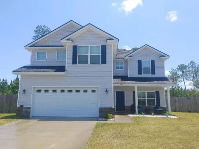 4 Br, 3 bath, Single Family 354 Thorp Circle