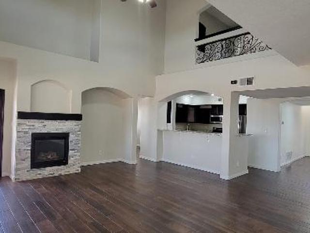 4 Br, 3 bath, Single Family 3600 Tierra Bahia Dr