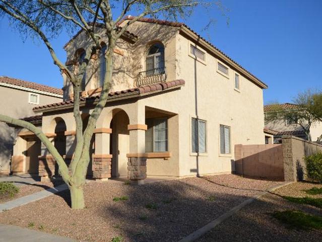 4 Br, 3 bath, Single Family 3660 E Temecula Way