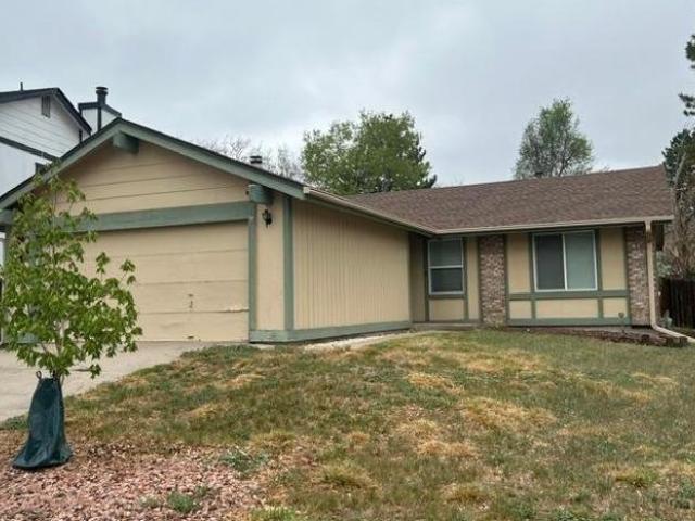 4 Br, 3 bath, Single Family 3816 S Ceylon