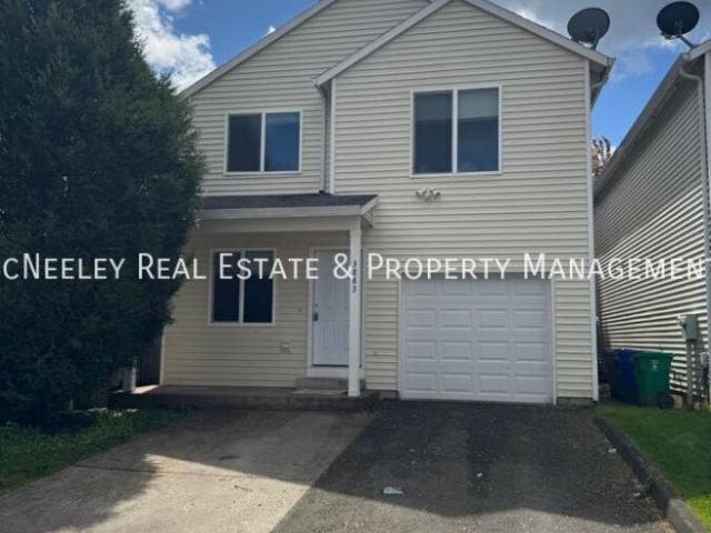4 Br, 3 bath, Single Family 3883 SE 136th Ave