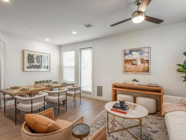 4 Br, 3 bath, Single Family 3901 James Pitts Dr #1302
