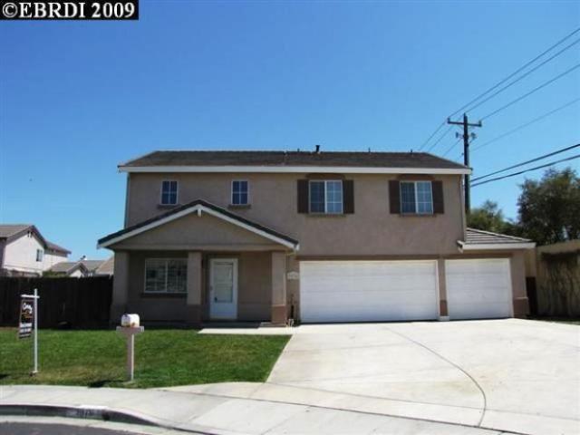 4 Br, 3 bath, Single Family 3978 Seagull Ct