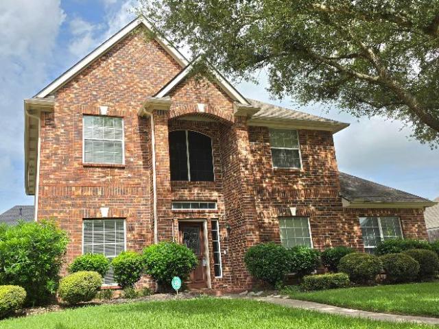 4 Br, 3 bath, Single Family 3010 Southern Lane
