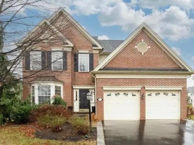 4 Br, 3 bath, Single Family 313 N Quail Dr