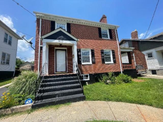 4 Br, 3 bath, Single Family 310 Yeardley Avenue