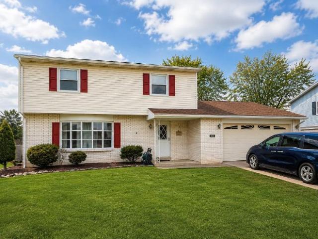 4 Br, 3 bath, Single Family 314 Somerset Drive