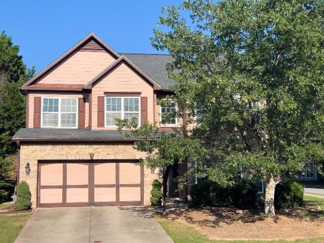 4 Br, 3 bath, Single Family 3210 Warbler Way