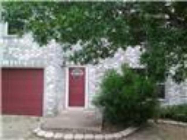 4 Br, 3 bath, Single Family 3215 Elizabeth Anne