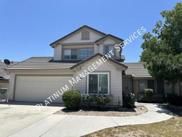 4 Br, 3 bath, Single Family 3224 W Avenue J2