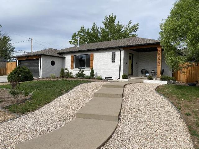 4 Br, 3 bath, Single Family 3233 Zenobia St