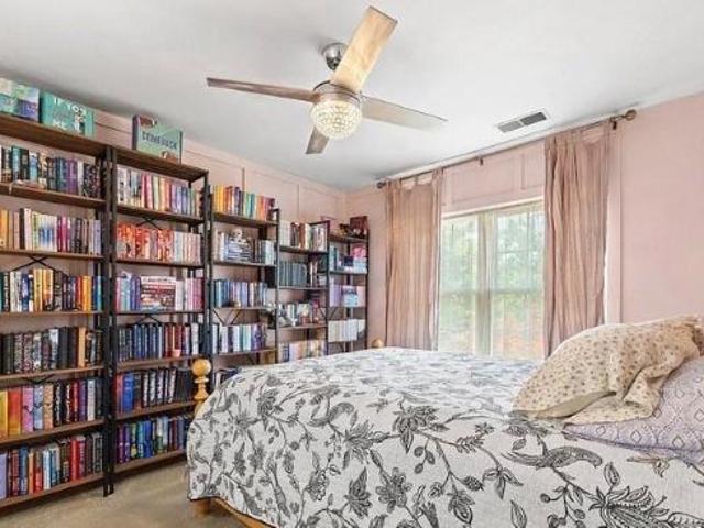 4 Br, 3 bath, Single Family 3310 Burnage Hall Rd