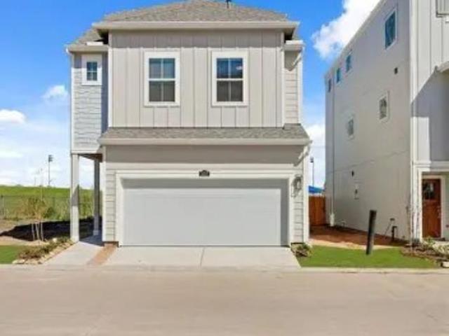 4 Br, 3 bath, Single Family 3327 Young Clover Way